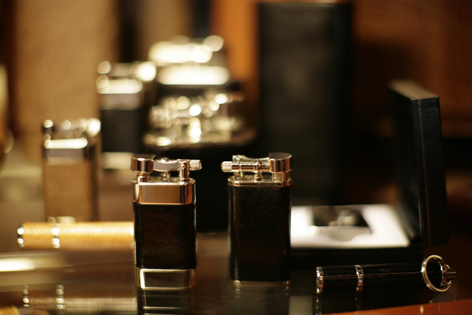 Dunhill Lighters – City Cigar Emporium